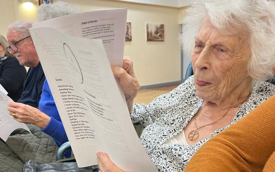 MONTAGUE RESIDENTS JOIN COMMUNITY CHOIR